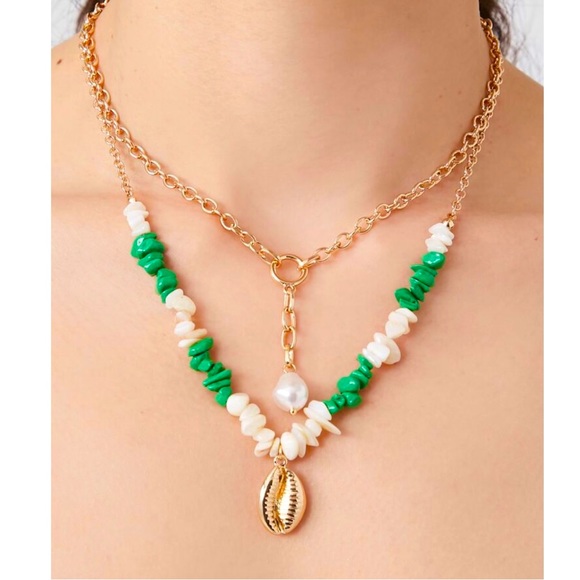 Jewelry | Gold Shell Pendant Chain Necklace Green | Poshmark